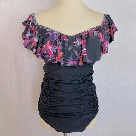 torrid | Swim | Torrid One Piece Swim Suit | Poshmark